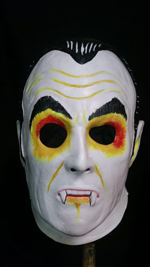 Retro Dracula – dssmasks.com